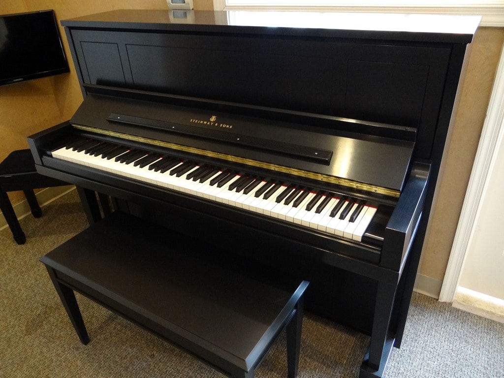 How Much Does A Steinway Piano Cost? (Upright & Grand)