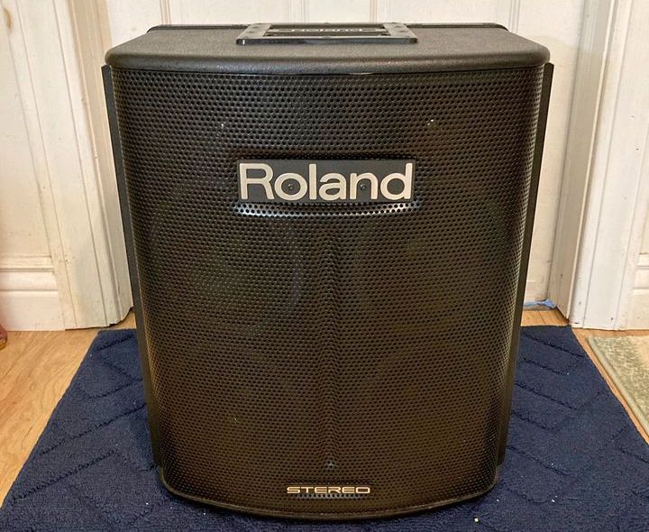 7 Gig-Ready PA Systems for Acoustic Guitar & Vocals