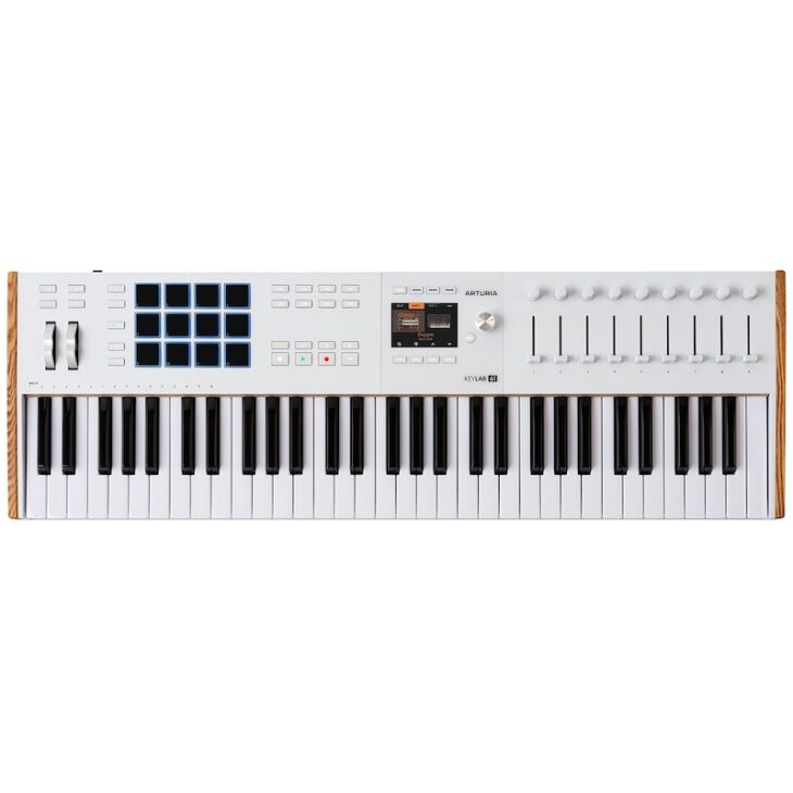 Best MIDI Keyboards / Controllers for Logic Pro – These 6 Passed My Tests!